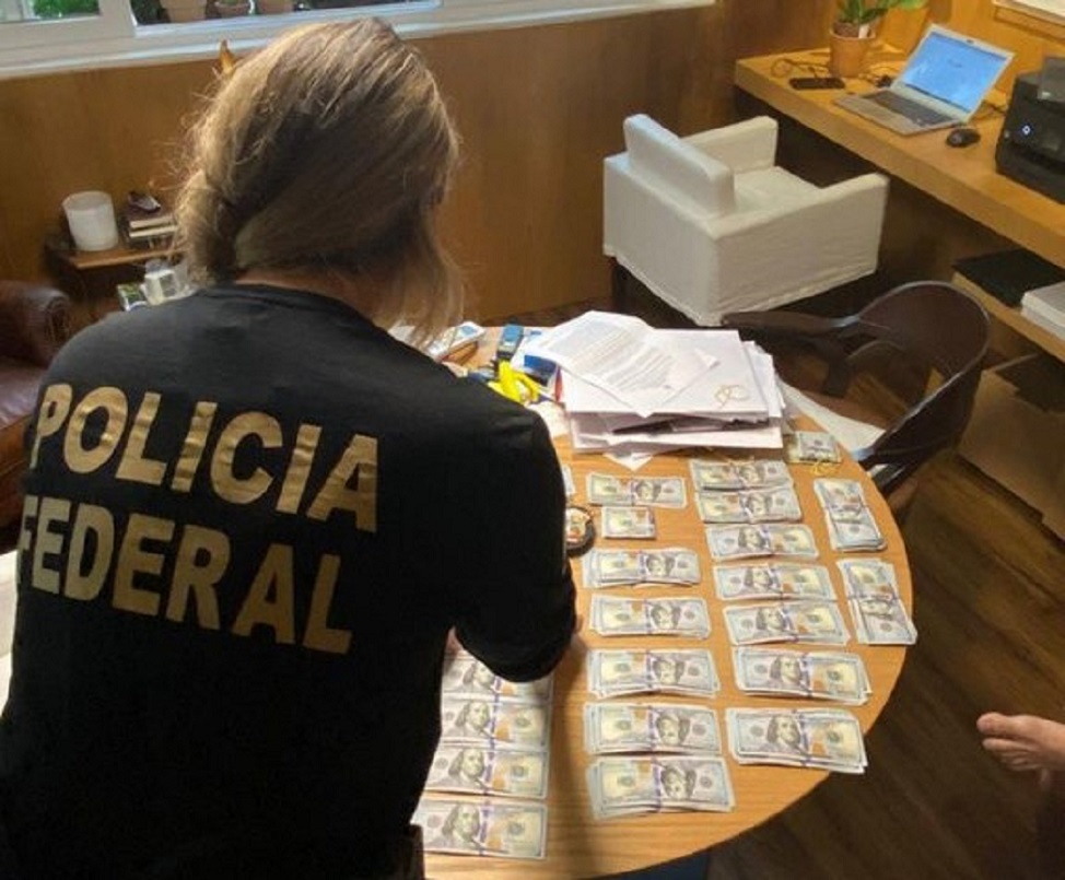 Operação Contra Lavagem De Dinheiro No Rio E Sp é Realizada Pela